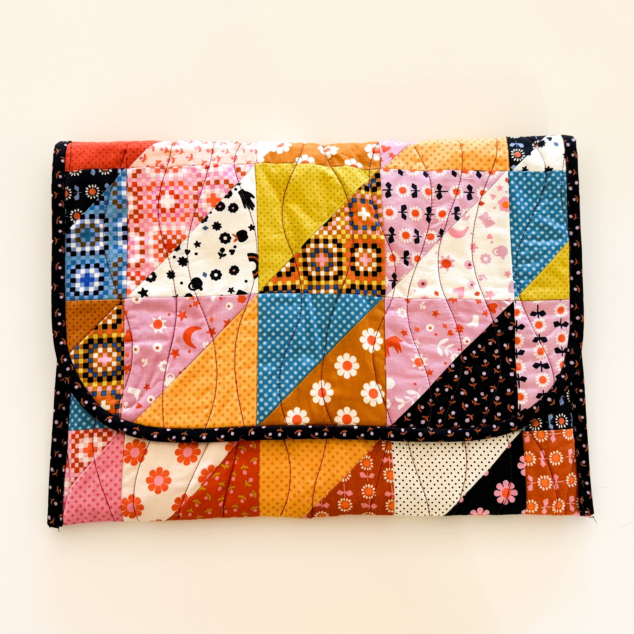 Quilted Laptop Sleeve Pattern - Digital Download – Wyldwood Creative