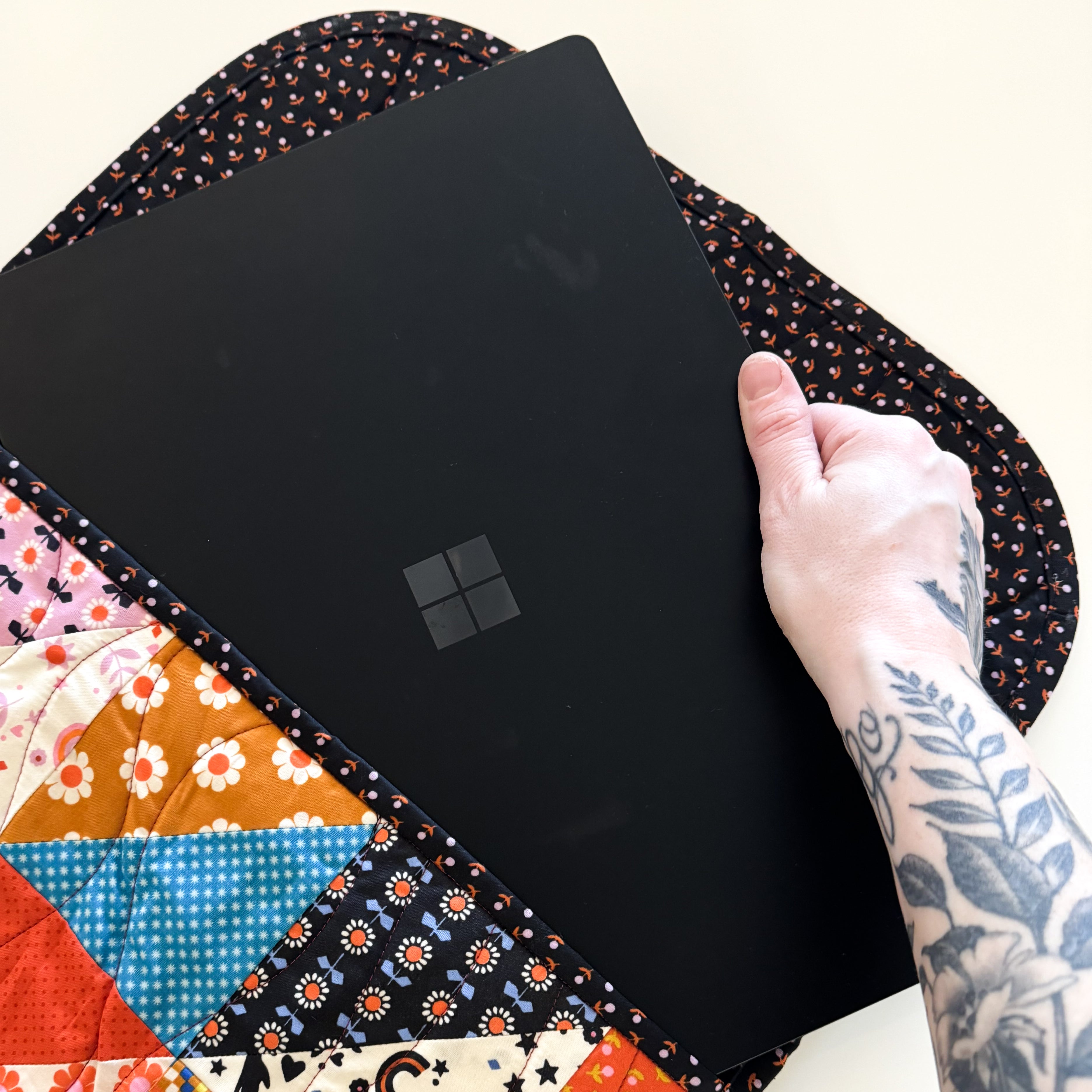 Quilted Laptop Sleeve Pattern - Digital Download – Wyldwood Creative